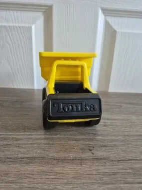 Tonka | Toys | Clearout Vintage Tonka Chunky Yellow Dump Truck With ...